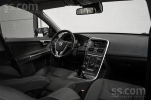 Pelēks Volvo XC60 2014 Rīga, ar dzinēja tilpumu 2.00 L un nobraukumu 179 tūkst. km par 10500 €, foto 15 vietnē AUTOMOTO.COM.LV