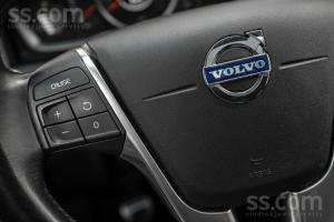 Pelēks Volvo XC60 2014 Rīga, ar dzinēja tilpumu 2.00 L un nobraukumu 179 tūkst. km par 10500 €, foto 17 vietnē AUTOMOTO.COM.LV