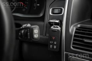 Pelēks Volvo XC60 2014 Rīga, ar dzinēja tilpumu 2.00 L un nobraukumu 179 tūkst. km par 10500 €, foto 22 vietnē AUTOMOTO.COM.LV