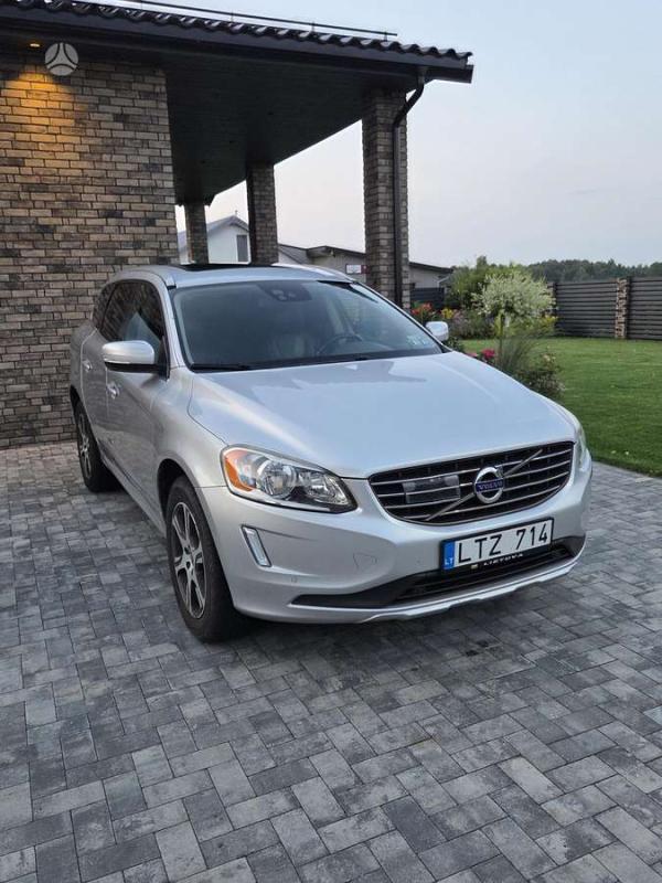 Pelēks Volvo XC60 2014 Ukmergė, ar dzinēja tilpumu 2.95 L un nobraukumu 274 tūkst. km par 10500 €, foto 1 vietnē AUTOMOTO.COM.LV