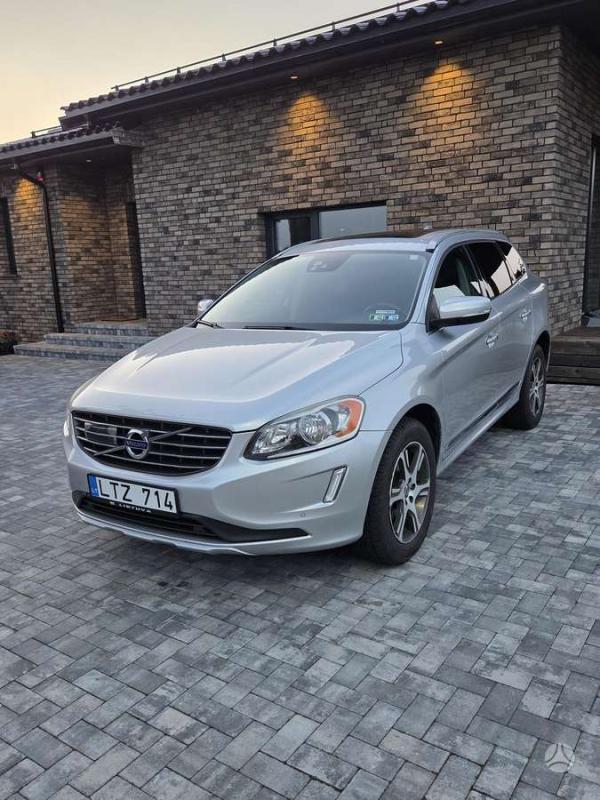 Pelēks Volvo XC60 2014 Ukmergė, ar dzinēja tilpumu 2.95 L un nobraukumu 274 tūkst. km par 10500 €, foto 3 vietnē AUTOMOTO.COM.LV