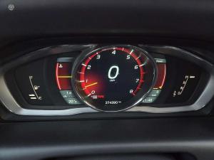 Grey Volvo XC60 2014 in Ukmerge, with an engine capacity of 2.95 L and mileage of 274 thousand km for 10500 €, photo 10 on AUTOMOTO.COM.LV