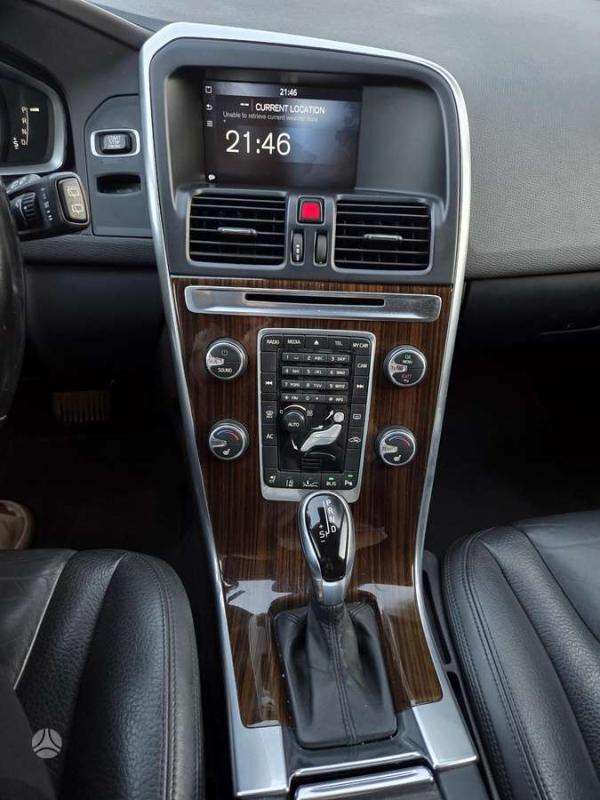 Pelēks Volvo XC60 2014 Ukmergė, ar dzinēja tilpumu 2.95 L un nobraukumu 274 tūkst. km par 10500 €, foto 10 vietnē AUTOMOTO.COM.LV