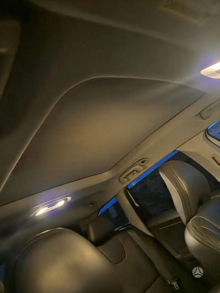 Grey Volvo XC60 2014 in Ukmerge, with an engine capacity of 2.95 L and mileage of 274 thousand km for 10500 €, photo 16 on AUTOMOTO.COM.LV