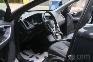Grey Volvo XC60 2014 in Riga, with an engine capacity of 2.00 L and mileage of 255 thousand km for 10890 €, photo 7 on AUTOMOTO.COM.LV