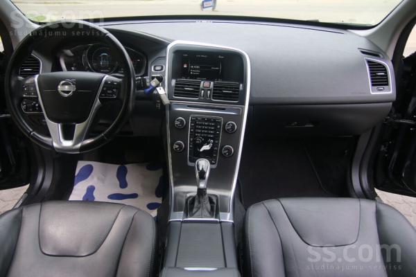 Pelēks Volvo XC60 2014 Rīga, ar dzinēja tilpumu 2.00 L un nobraukumu 255 tūkst. km par 10890 €, foto 10 vietnē AUTOMOTO.COM.LV