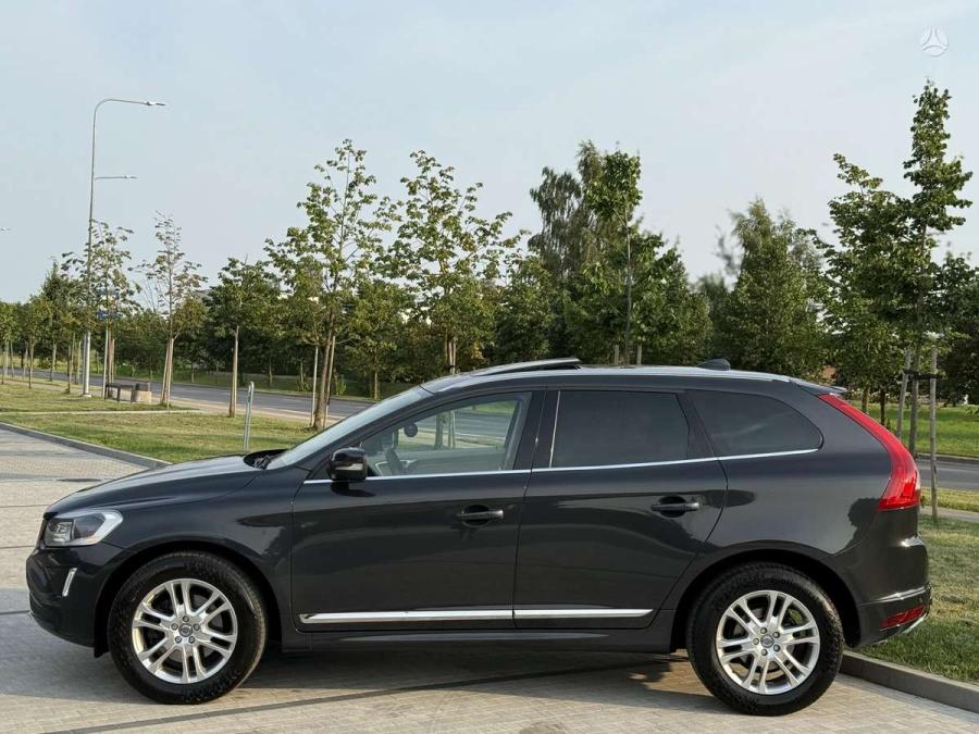 Pelēks Volvo XC60 2014 Šauļi, ar dzinēja tilpumu 1.97 L un nobraukumu 283 tūkst. km par 13450 €, foto 4 vietnē AUTOMOTO.COM.LV