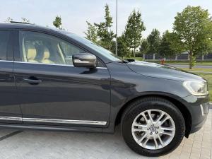 Pelēks Volvo XC60 2014 Šauļi, ar dzinēja tilpumu 1.97 L un nobraukumu 283 tūkst. km par 13450 €, foto 15 vietnē AUTOMOTO.COM.LV