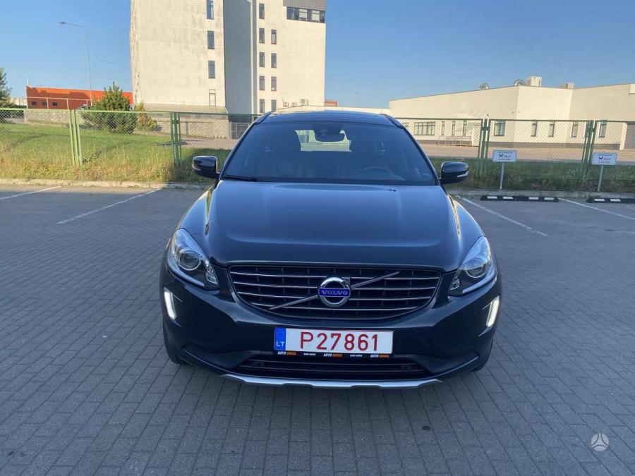 Pelēks Volvo XC60 2014 Viļņa, ar dzinēja tilpumu 2.40 L un nobraukumu 247 tūkst. km par 14500 €, foto 4 vietnē AUTOMOTO.COM.LV