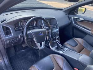 Pelēks Volvo XC60 2014 Viļņa, ar dzinēja tilpumu 2.40 L un nobraukumu 247 tūkst. km par 14500 €, foto 13 vietnē AUTOMOTO.COM.LV