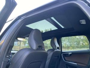 Pelēks Volvo XC60 2014 Viļņa, ar dzinēja tilpumu 2.40 L un nobraukumu 247 tūkst. km par 14500 €, foto 24 vietnē AUTOMOTO.COM.LV