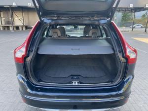 Pelēks Volvo XC60 2014 Viļņa, ar dzinēja tilpumu 2.40 L un nobraukumu 247 tūkst. km par 14500 €, foto 27 vietnē AUTOMOTO.COM.LV