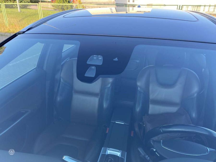 Pelēks Volvo XC60 2014 Viļņa, ar dzinēja tilpumu 2.40 L un nobraukumu 247 tūkst. km par 14500 €, foto 34 vietnē AUTOMOTO.COM.LV