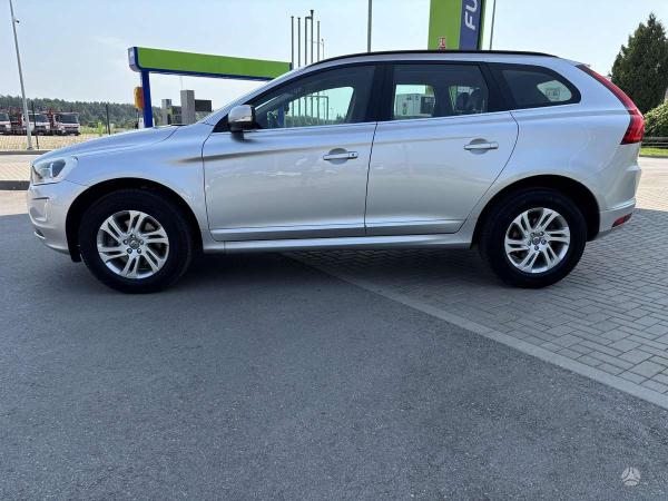 Pelēks Volvo XC60 2014 Tauragė, ar dzinēja tilpumu 1.97 L un nobraukumu 218 tūkst. km par 9500 €, foto 5 vietnē AUTOMOTO.COM.LV