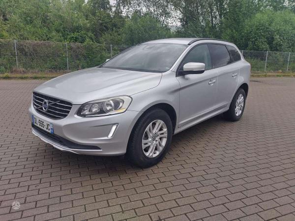 Grey Volvo XC60 2014 in Marijampole, with an engine capacity of 1.97 L and mileage of 224 thousand km for 10900 €, photo 1 on AUTOMOTO.COM.LV