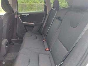 Pelēks Volvo XC60 2014 Marijampole, ar dzinēja tilpumu 1.97 L un nobraukumu 224 tūkst. km par 10900 €, foto 17 vietnē AUTOMOTO.COM.LV