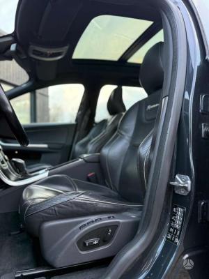 Pelēks Volvo XC60 2014 Rīga, ar dzinēja tilpumu 1.97 L un nobraukumu 253 tūkst. km par 13333 €, foto 22 vietnē AUTOMOTO.COM.LV