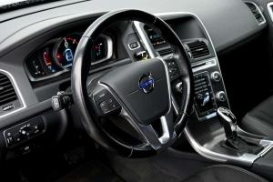 Grey Volvo XC60 2014 in Kretinga, with an engine capacity of 1.98 L and mileage of 165 thousand km for 10499 €, photo 19 on AUTOMOTO.COM.LV
