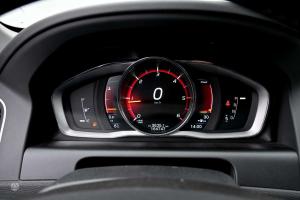 Grey Volvo XC60 2014 in Kretinga, with an engine capacity of 1.98 L and mileage of 165 thousand km for 10499 €, photo 30 on AUTOMOTO.COM.LV