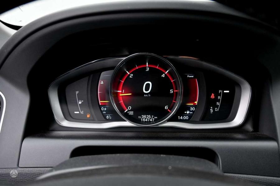 Grey Volvo XC60 2014 in Kretinga, with an engine capacity of 1.98 L and mileage of 165 thousand km for 10499 €, photo 30 on AUTOMOTO.COM.LV