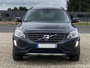 Grey Volvo XC60 2014 in Taurage, with an engine capacity of 2.00 L and mileage of 283 thousand km for 8300 €, photo 4 on AUTOMOTO.COM.LV