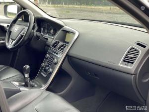 Grey Volvo XC60 2014 in Taurage, with an engine capacity of 2.00 L and mileage of 283 thousand km for 8300 €, photo 13 on AUTOMOTO.COM.LV