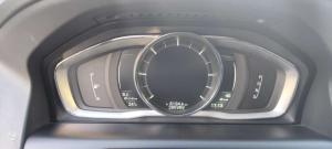 Pelēks Volvo XC60 2014 Viļņa, ar dzinēja tilpumu 2.40 L un nobraukumu 430 tūkst. km par 8050 €, foto 10 vietnē AUTOMOTO.COM.LV
