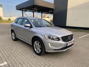 Pelēks Volvo XC60 2014 Viļņa, ar dzinēja tilpumu 2.40 L un nobraukumu 273 tūkst. km par 13350 €, foto 5 vietnē AUTOMOTO.COM.LV