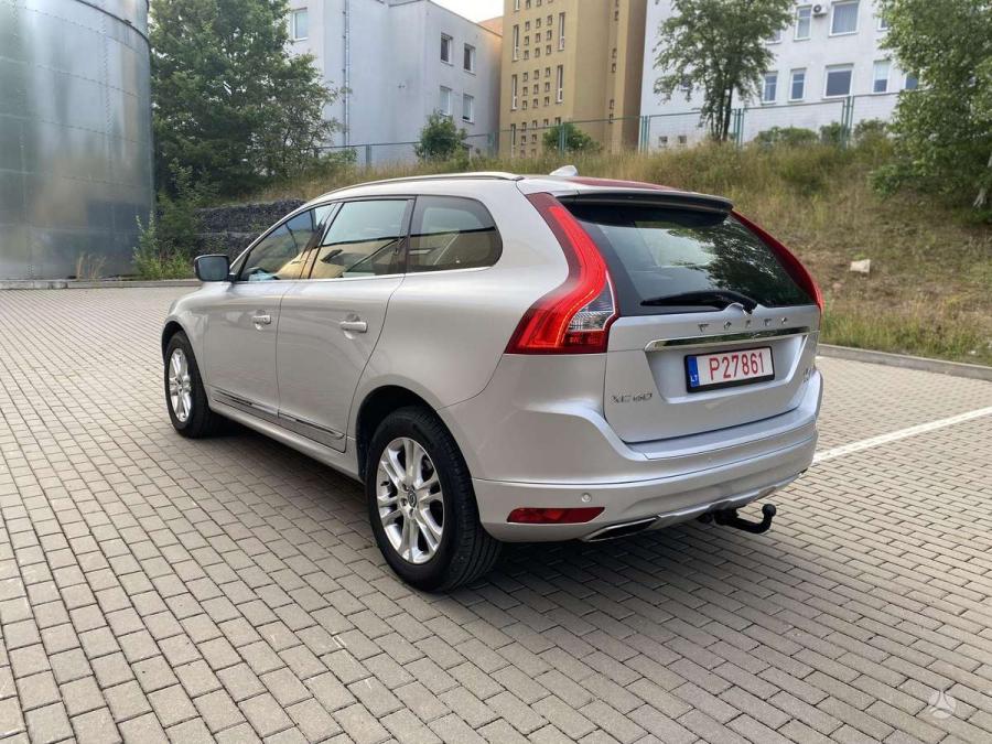 Pelēks Volvo XC60 2014 Viļņa, ar dzinēja tilpumu 2.40 L un nobraukumu 273 tūkst. km par 13350 €, foto 7 vietnē AUTOMOTO.COM.LV