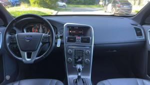 Pelēks Volvo XC60 2014 Viļņa, ar dzinēja tilpumu 1.98 L un nobraukumu 230 tūkst. km par 11500 €, foto 14 vietnē AUTOMOTO.COM.LV