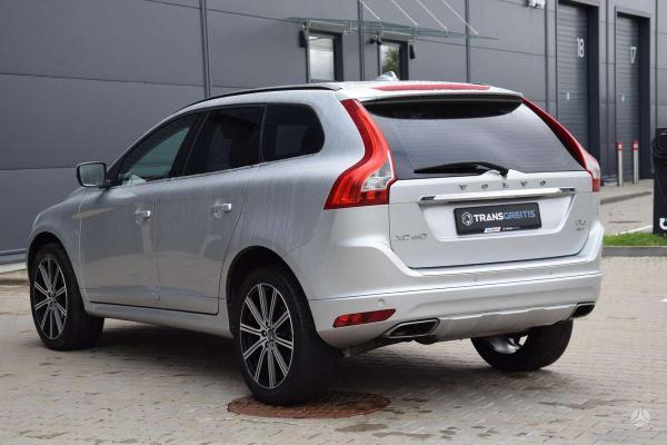 Pelēks Volvo XC60 2014 Viļņa, ar dzinēja tilpumu 2.40 L un nobraukumu 350 tūkst. km par 11250 €, foto 9 vietnē AUTOMOTO.COM.LV
