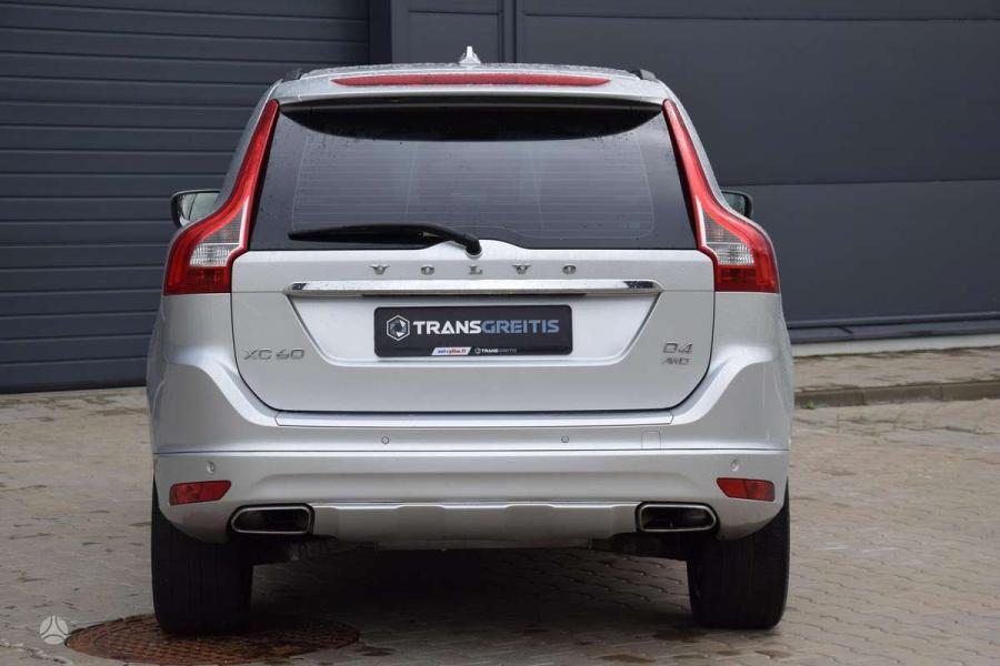 Pelēks Volvo XC60 2014 Viļņa, ar dzinēja tilpumu 2.40 L un nobraukumu 350 tūkst. km par 11250 €, foto 11 vietnē AUTOMOTO.COM.LV