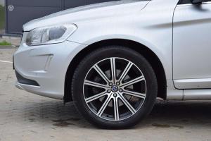 Pelēks Volvo XC60 2014 Viļņa, ar dzinēja tilpumu 2.40 L un nobraukumu 350 tūkst. km par 11250 €, foto 14 vietnē AUTOMOTO.COM.LV