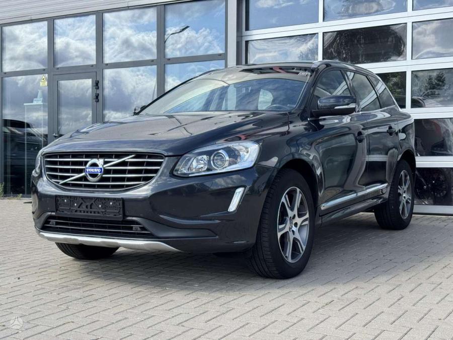 Pelēks Volvo XC60 2014 Viļņa, ar dzinēja tilpumu 2.40 L un nobraukumu 144 tūkst. km par 13000 €, foto 3 vietnē AUTOMOTO.COM.LV