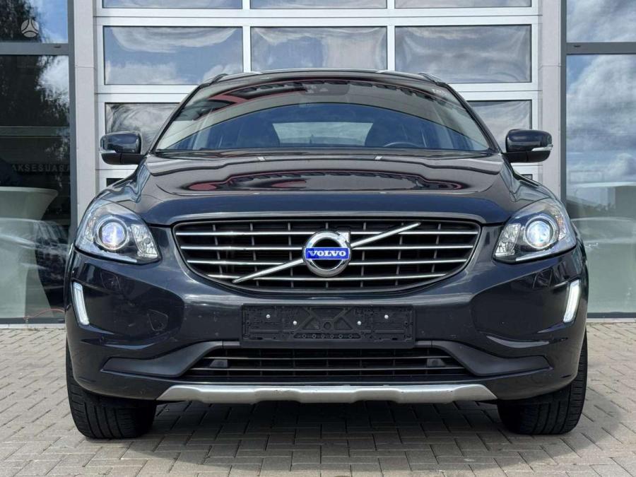Pelēks Volvo XC60 2014 Viļņa, ar dzinēja tilpumu 2.40 L un nobraukumu 144 tūkst. km par 13000 €, foto 5 vietnē AUTOMOTO.COM.LV