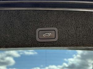 Pelēks Volvo XC60 2014 Viļņa, ar dzinēja tilpumu 2.40 L un nobraukumu 144 tūkst. km par 13000 €, foto 15 vietnē AUTOMOTO.COM.LV