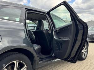 Pelēks Volvo XC60 2014 Viļņa, ar dzinēja tilpumu 2.40 L un nobraukumu 144 tūkst. km par 13000 €, foto 38 vietnē AUTOMOTO.COM.LV