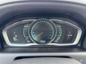 Pelēks Volvo XC60 2014 Viļņa, ar dzinēja tilpumu 2.40 L un nobraukumu 144 tūkst. km par 13000 €, foto 54 vietnē AUTOMOTO.COM.LV