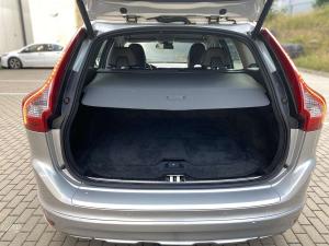 Grey Volvo XC60 2014 in Vilnius, with an engine capacity of 2.40 L and mileage of 272 thousand km for 12950 €, photo 26 on AUTOMOTO.COM.LV