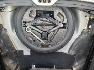 Grey Volvo XC60 2014 in Vilnius, with an engine capacity of 2.40 L and mileage of 272 thousand km for 12950 €, photo 27 on AUTOMOTO.COM.LV