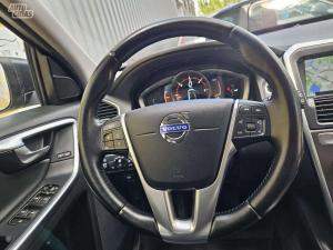 Pelēks Volvo XC60 2014 Šauļi, ar dzinēja tilpumu 2.40 L un nobraukumu 262 tūkst. km par 13950 €, foto 21 vietnē AUTOMOTO.COM.LV