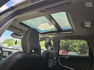 Pelēks Volvo XC60 2014 Šauļi, ar dzinēja tilpumu 2.40 L un nobraukumu 262 tūkst. km par 13950 €, foto 22 vietnē AUTOMOTO.COM.LV