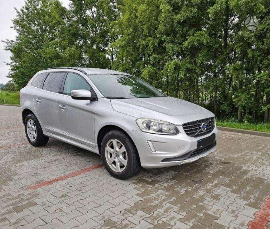 Grey Volvo XC60 2014 in Vilnius, with an engine capacity of 1.98 L and mileage of 279 thousand km for 8700 €, photo 3 on AUTOMOTO.COM.LV