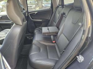 Grey Volvo XC60 2014 in Siauliai, with an engine capacity of 2.40 L and mileage of 262 thousand km for 13959 €, photo 16 on AUTOMOTO.COM.LV