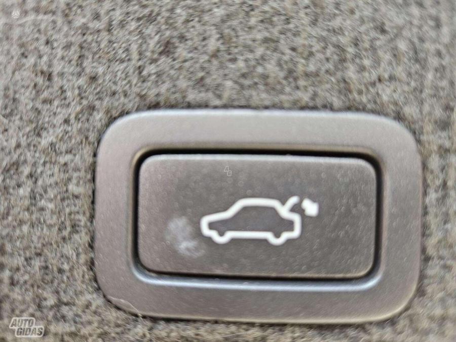 Grey Volvo XC60 2014 in Siauliai, with an engine capacity of 2.40 L and mileage of 262 thousand km for 13959 €, photo 29 on AUTOMOTO.COM.LV
