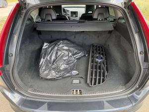 Grey Volvo XC60 2014 in Klaipeda, with an engine capacity of 2.95 L and mileage of 219 thousand km for 5690 €, photo 16 on AUTOMOTO.COM.LV