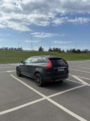 Grey Volvo XC60 2014 in Vilnius, with an engine capacity of 1.97 L and mileage of 323 thousand km for 10500 €, photo 5 on AUTOMOTO.COM.LV