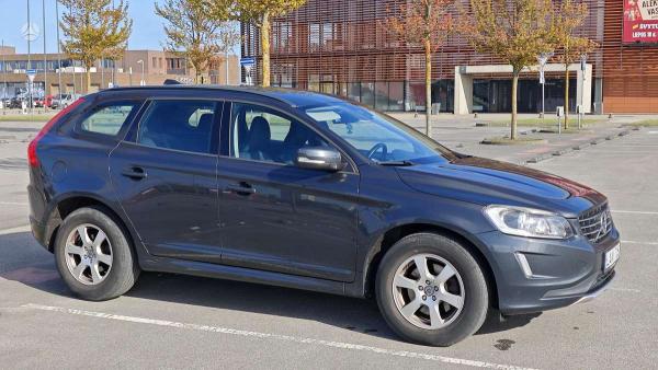Grey Volvo XC60 2014 in Klaipeda, with an engine capacity of 1.98 L and mileage of 266 thousand km for 8500 €, photo 1 on AUTOMOTO.COM.LV