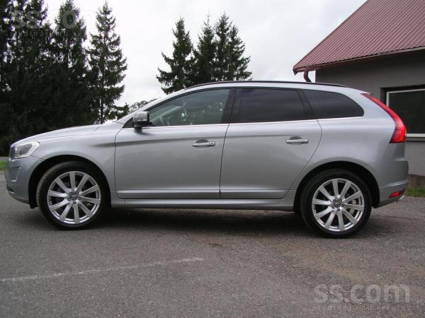 Volvo XC60 2014 Rīga vietnē Pelēks Volvo XC60 2014 Rīga, ar dzinēja tilpumu 2.40 L un nobraukumu 0 tūkst. km par 14350 €, foto 9 vietnē AUTOMOTO.COM.LV