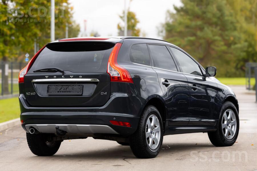 Grey Volvo XC60 2014 in Jelgava, with an engine capacity of 2.00 L and mileage of 0 thousand km for 11700 €, photo 7 on AUTOMOTO.COM.LV